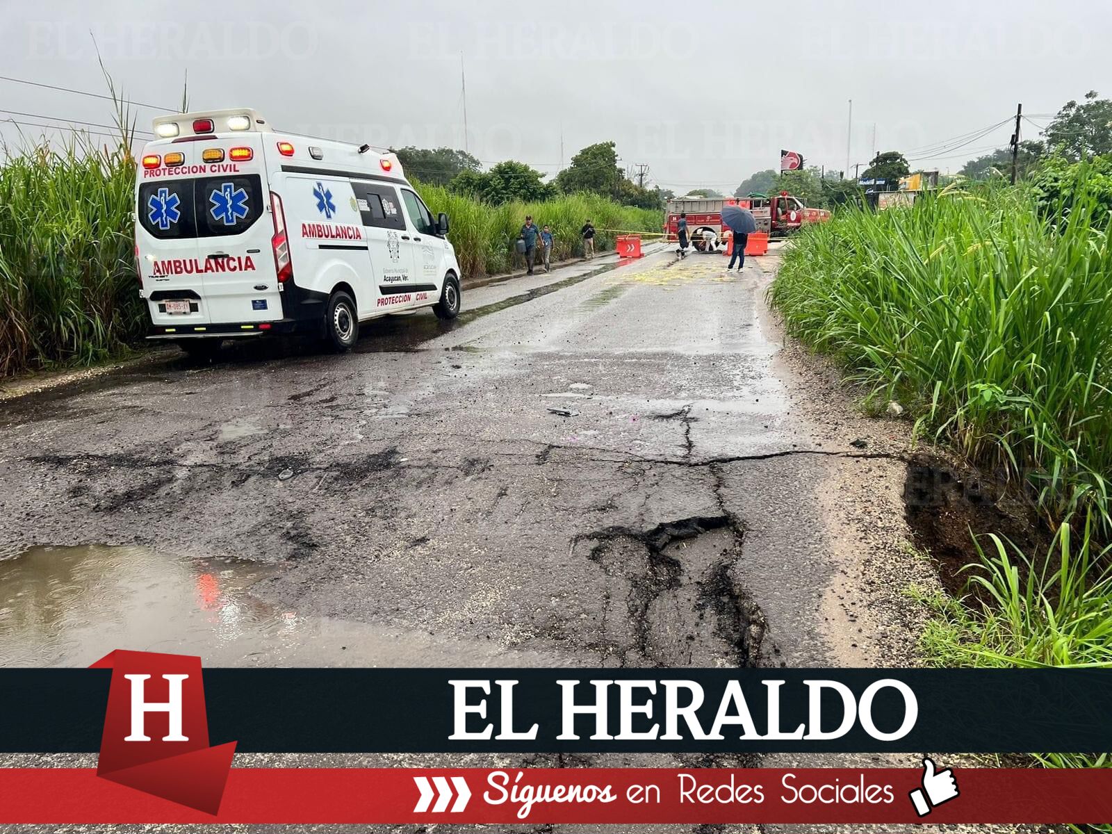 El Heraldo de Xalapa - Se forma socavón en la carretera Costera del Golfo en el municipio de ...
