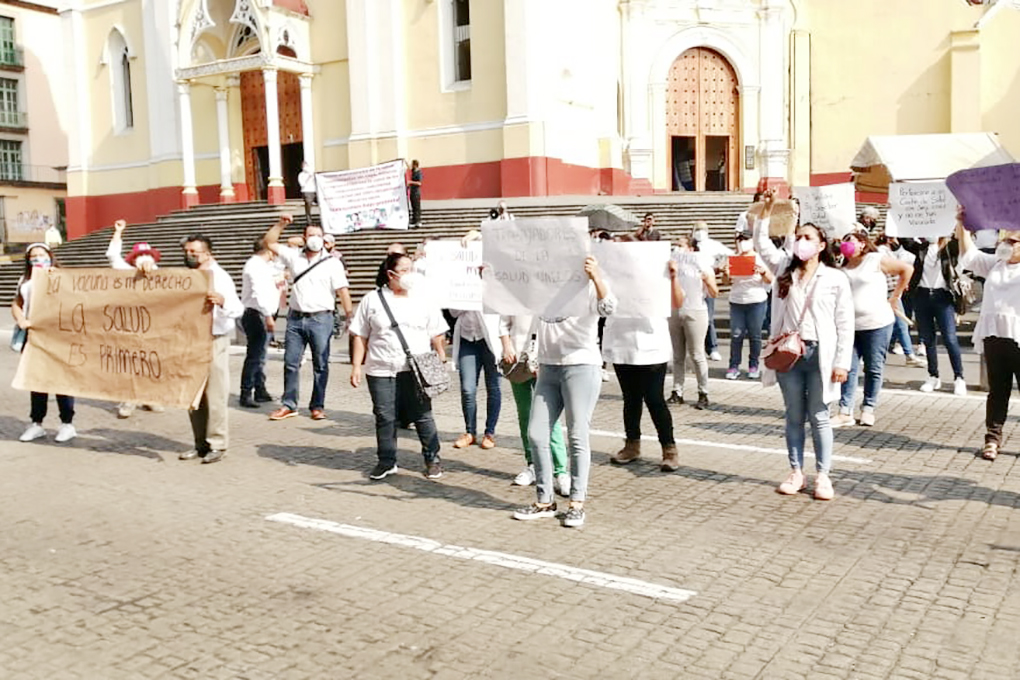 El Heraldo de Xalapa - En el Hospital de Coatepec